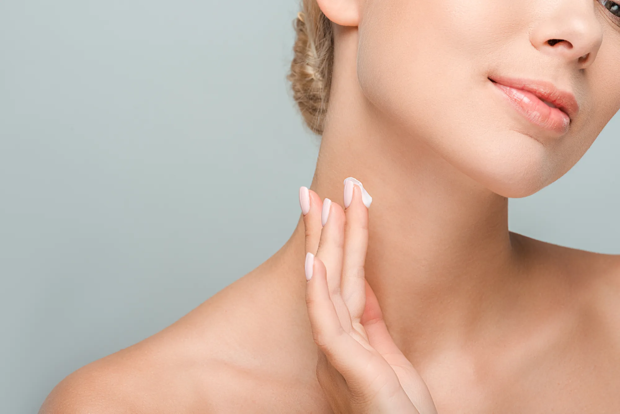Top 11 Tips for Neck Skin Care - Allurerage